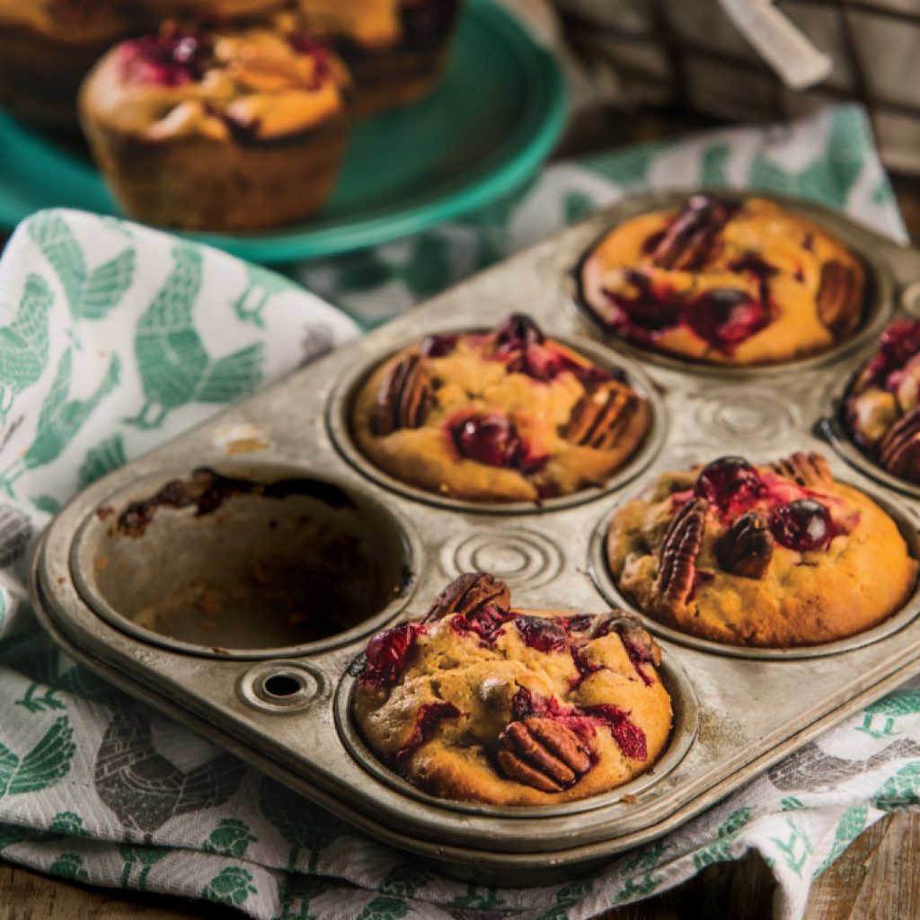 Fresh Cranberry Muffins Recipe - Farm Flavor Recipe