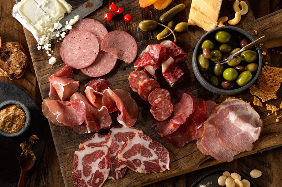 Sustainable Meat Delivery Companies That Support Small Farms - Farm Flavor