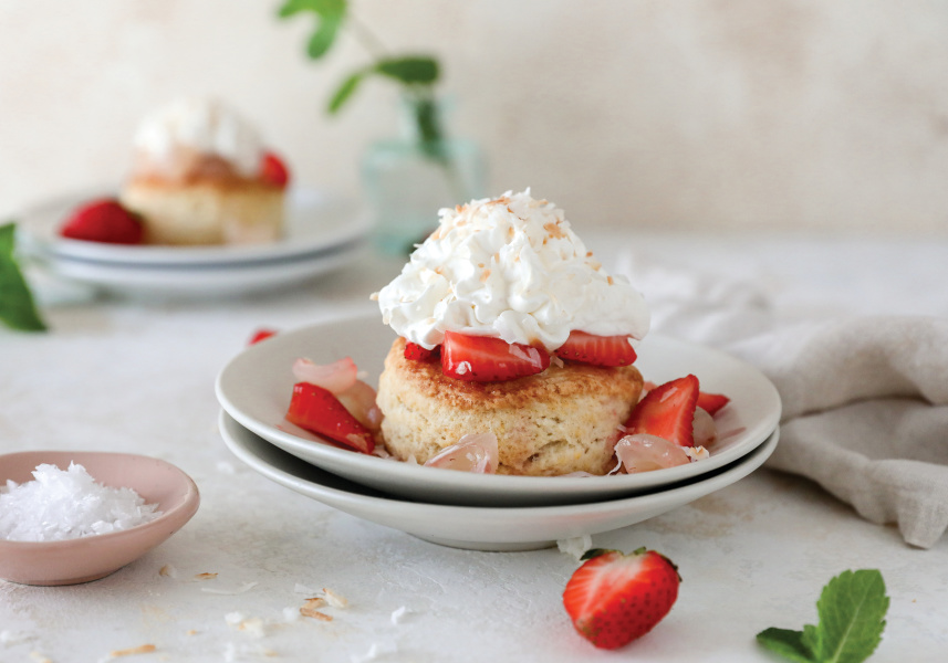 What Is Lychee? And How to Use It - Farm Flavor