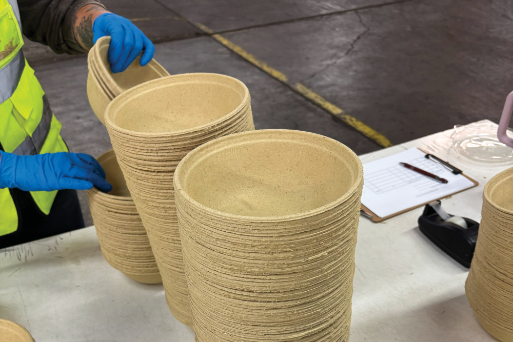 Kanbol Corn Containers Turns Cornfield Waste Into an Eco-Friendly ...